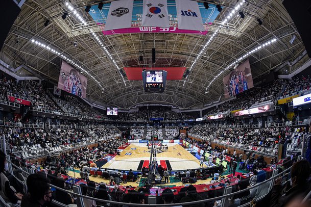 KBL TV, 5시즌 만에 구독자 10만 돌파 : 네이트 스포츠