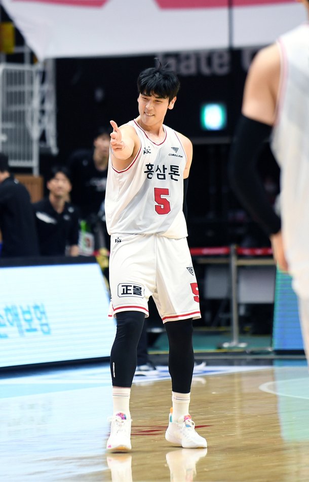 '방심은 없다' 다시 달리는 KGC, KBL 3호 '와이어 투 와이어 우승' 보인다 : 네이트 스포츠