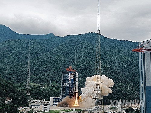 (EyesonSci) CHINA-XICHANG-SATELLITES-LAUNCH (CN) : 네이트 뉴스