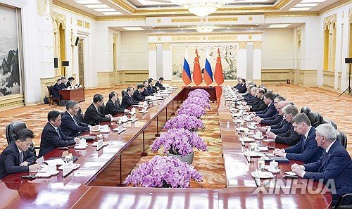 CHINA-BEIJING-LI QIANG-RUSSIA-PUTIN-MEETING (CN) : 네이트 뉴스