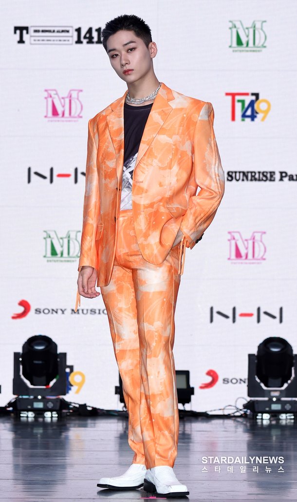 [S포토] T1419 제로, '카무로쵸에서 본 듯한' : 네이트 연예