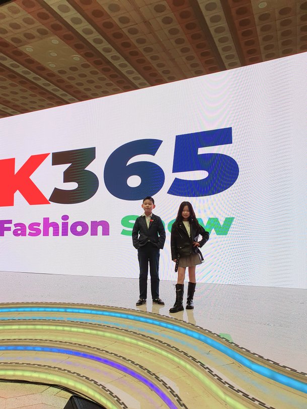 '본스타 미디어제작센터' 소속생 이시온-정유아, 'K365패션쇼'에 참석해 자리 빛내 : 네이트 뉴스