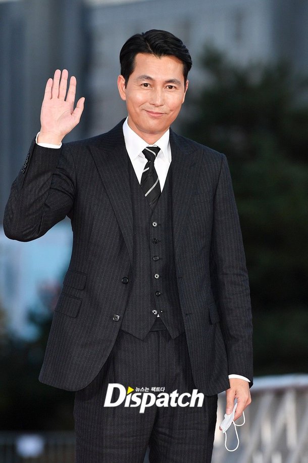 [현장포토] "CG가 아니야"…정우성, 조각의 포즈 : 네이트 연예