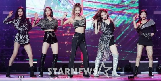 ITZY 'AAA 무대 접수'[★포토] : 네이트 뉴스