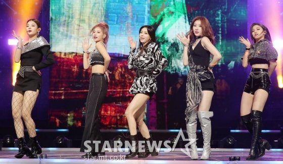 ITZY 'AAA 무대 접수'[★포토] : 네이트 뉴스