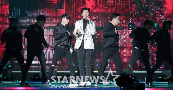 임영웅 'AAA에 나타난 히어로'[★포토] : 네이트 뉴스