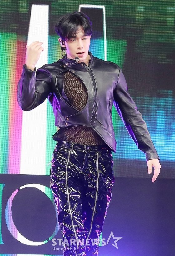 SF9 다원 '섹시남'[★포토] : 네이트 뉴스