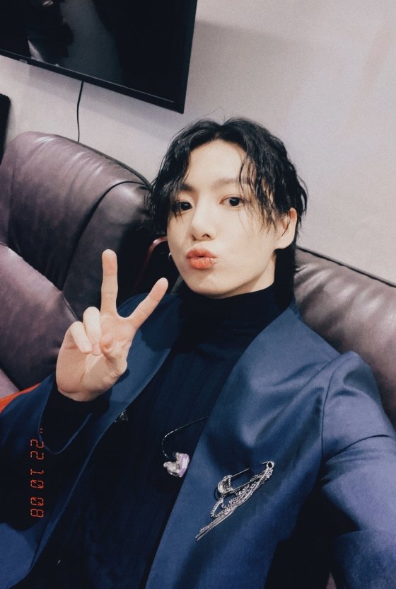 방탄소년단 정국 아미 봐 너무 행복…부산에서 만나요♥ 츄~ 네이트 뉴스