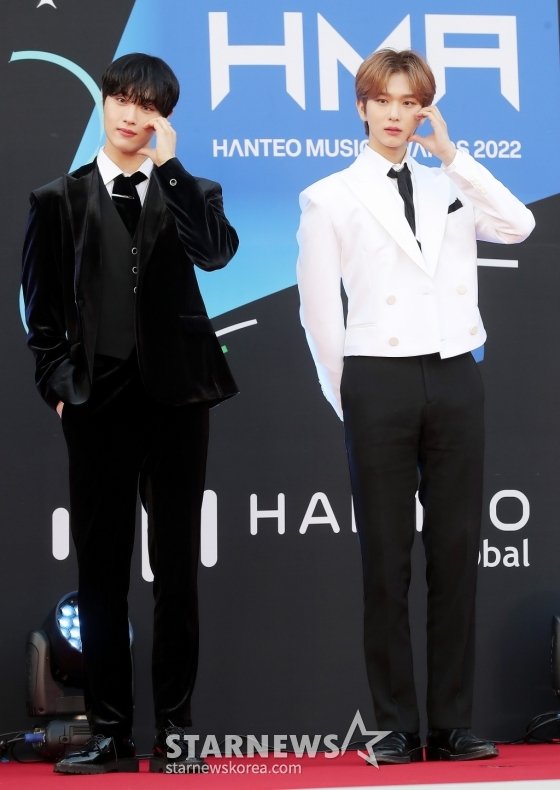 CIX 현석-이펙스 백승 '한터뮤직어워즈 MC'[★포토] : 네이트 뉴스
