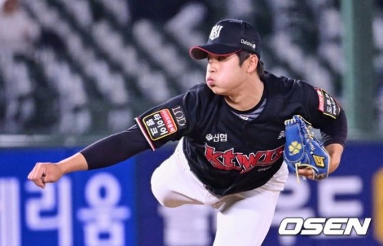 '6일간 92구' KT 차기 클로저 'WBC 모드' 연투, 5연승+탈꼴찌 가져온 '막내의 투혼' : 네이트 스포츠