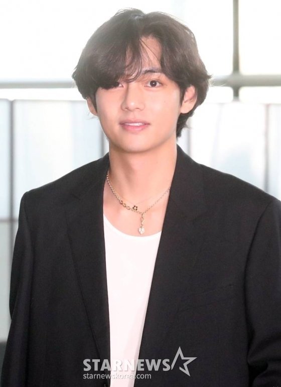 방탄소년단 뷔 일본 인기투표 117주 연속 1위…태태랜드 No 1 네이트 연예