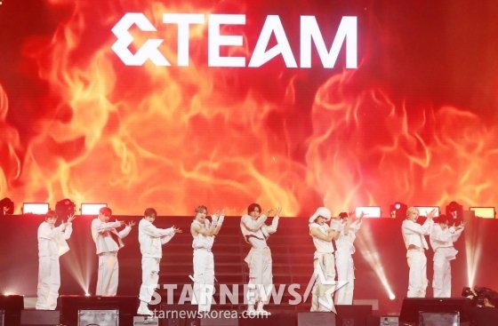 앤팀 '2023 AAA 뜨거워!'[★포토] | 아이돌24시 : 네이트 연예