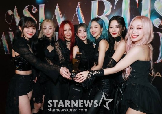 드림캐쳐 "'2023 AAA' 수상, 인썸니아 덕분에 받은 연말 선물" 소감 : 네이트 연예