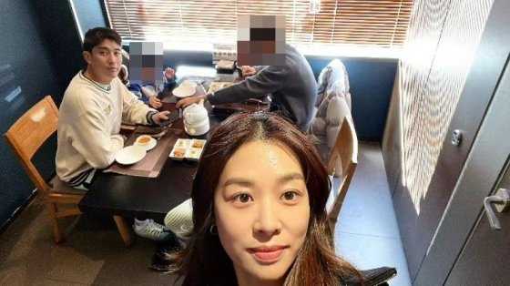 강경준♥장신영, 7일째 SNS 안 한 이유가…'상간남 피소' 날짜와 겹쳐[★NEWSing] : 네이트 연예