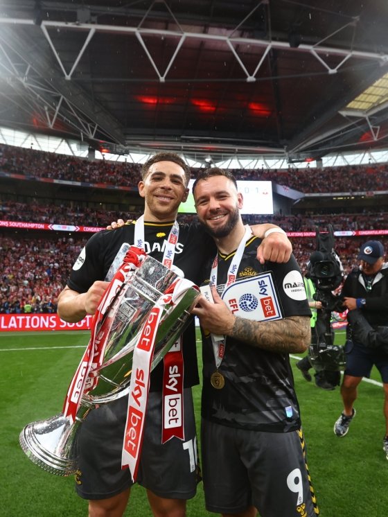 무려 2436억 원짜리 경기였다! 사우스햄튼 극적 EPL 승격, 수익 잭팟…리즈에 1-0 승→한 시즌만 1부 복귀 : 네이트 스포츠