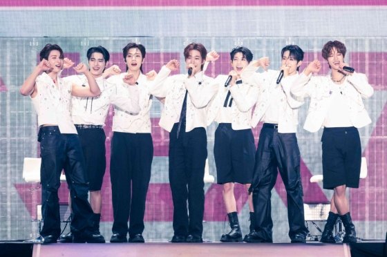 'JYP 男돌' 넥스지, 日 찢었다…데뷔 쇼케 전 회차 매진 달성 : 네이트 연예