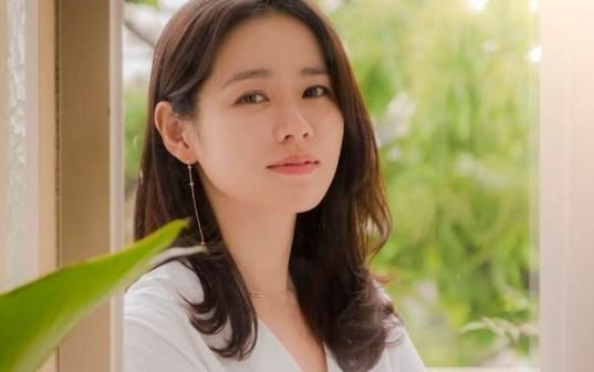 손예진, '서른, 아홉'으로 3년만에 JTBC 복귀 : 네이트 연예