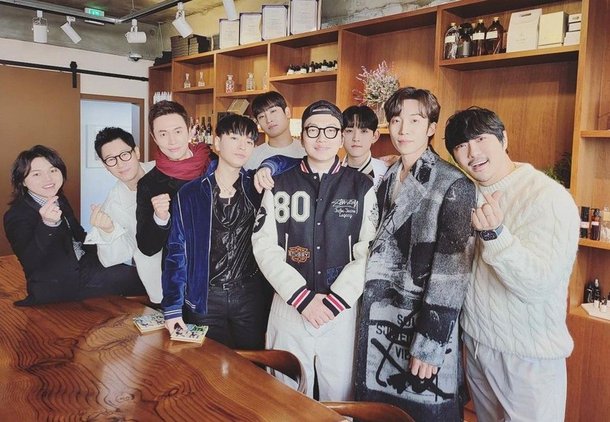 KCM, MSG워너비X최환희 가족사진 "오늘 행복했다" | 네이트 연예