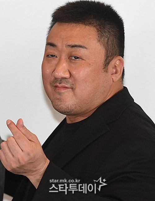 [포토]마동석, 러블리 마요미 : 네이트 연예