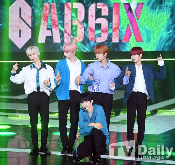 [TD포토] AB6IX '훈훈한 비주얼' : 네이트 연예