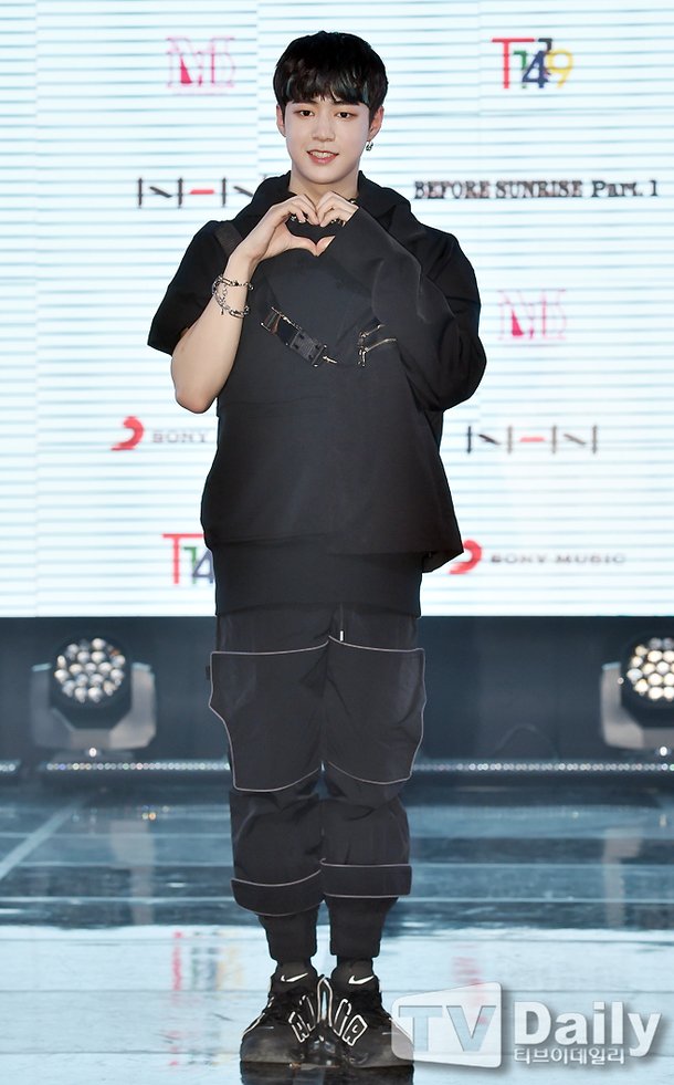 [TD포토] T1419 건우 '래퍼와 댄스 담당~' : 네이트 연예