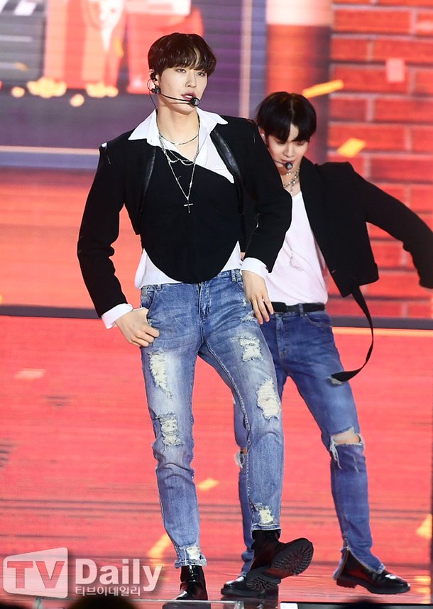 [TD포토] CIX 용희 '완벽한 비주얼' : 네이트 연예