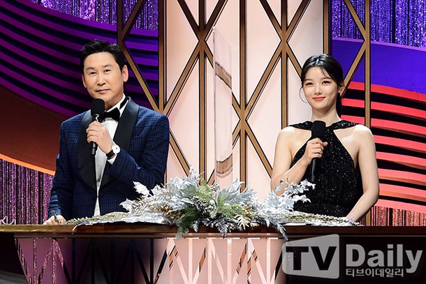 [TD포토] 신동엽-김유정 'SBS 연기대상 2MC, 환상의 호흡' : 네이트 연예