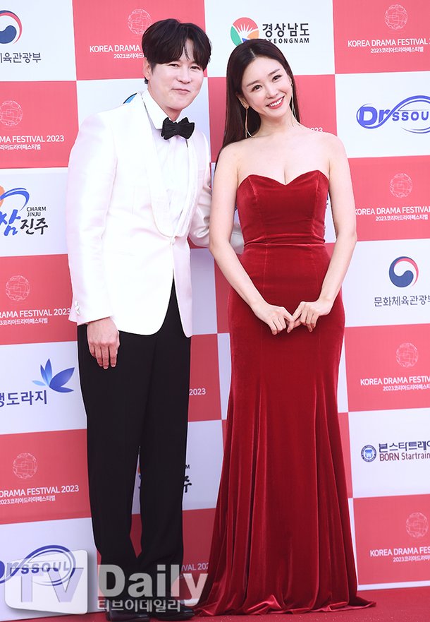 [TD포토] 박찬민-공서영 '잘 어울리는 2MC' : 네이트 연예