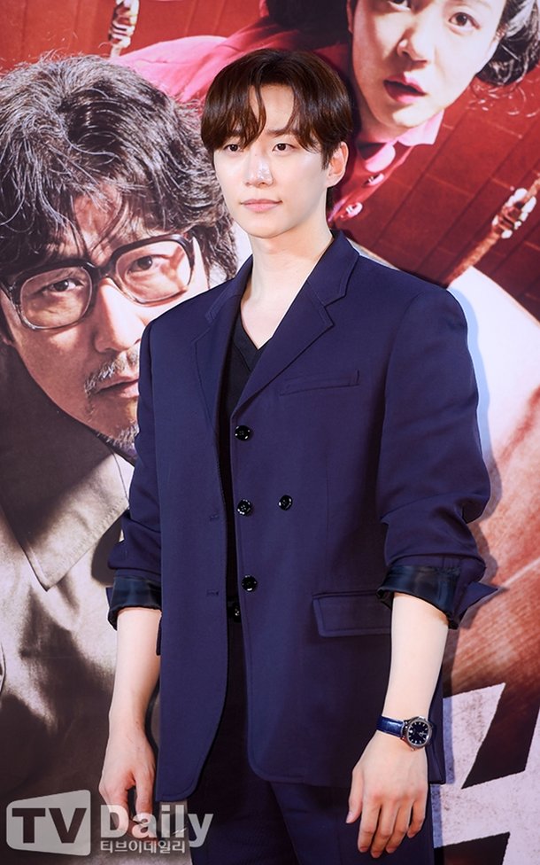 2PM 이준호, 압구정 175억 건물주 됐다 : 네이트 연예