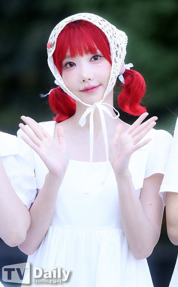 [TD포토] QWER 마젠타 '귀엽지?' : 네이트 연예