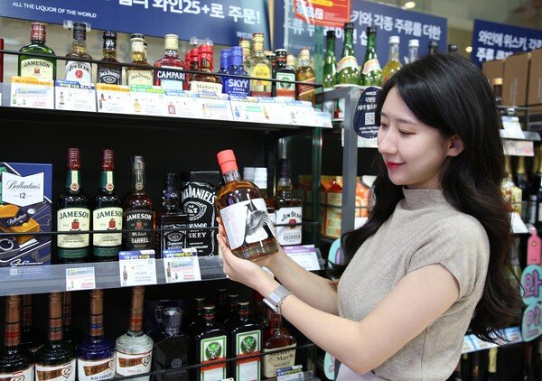 GS25, MZ세대 애주가 사로잡는다…차별화 주류 전략 강화 : 네이트 뉴스