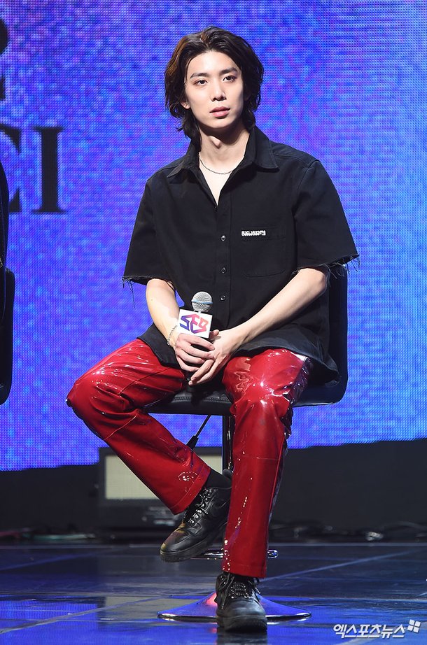 SF9 휘영 '집중'[엑's HD포토] : 네이트 연예