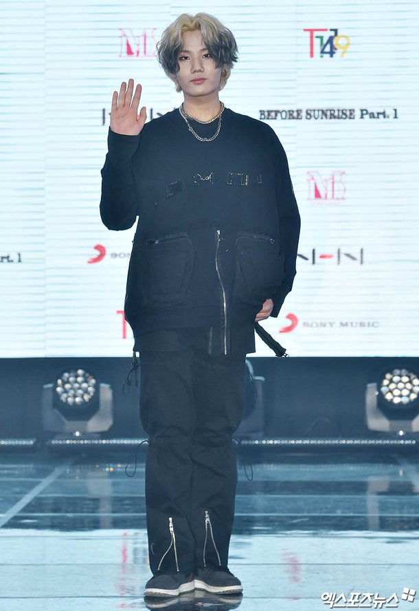 T1419 시안 '시선 사로잡는 투톤 헤어'[엑's HD포토] : 네이트 연예