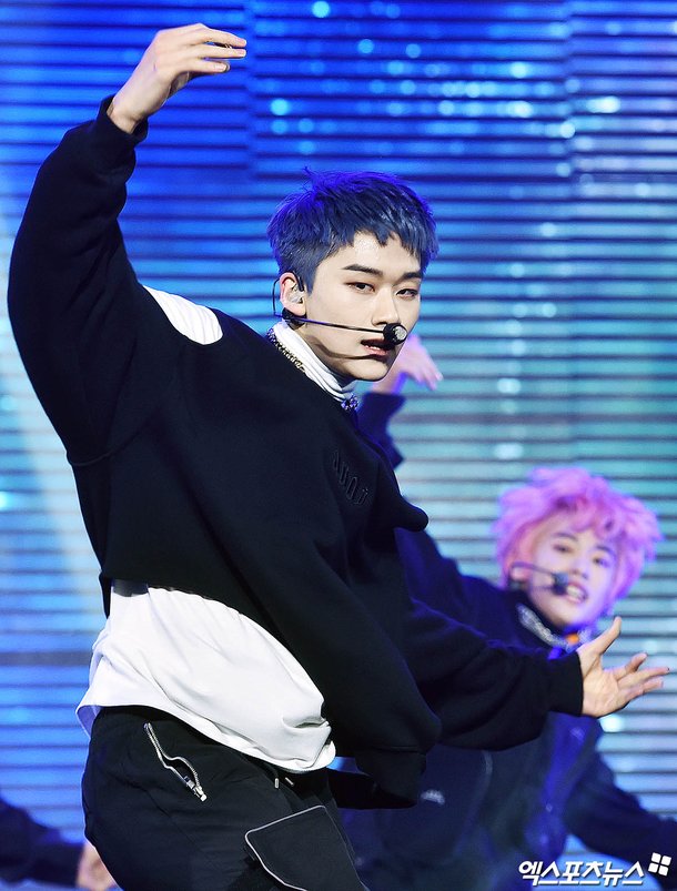 T1419 제로 '눈빛에 빠져든다'[엑's HD포토] : 네이트 연예