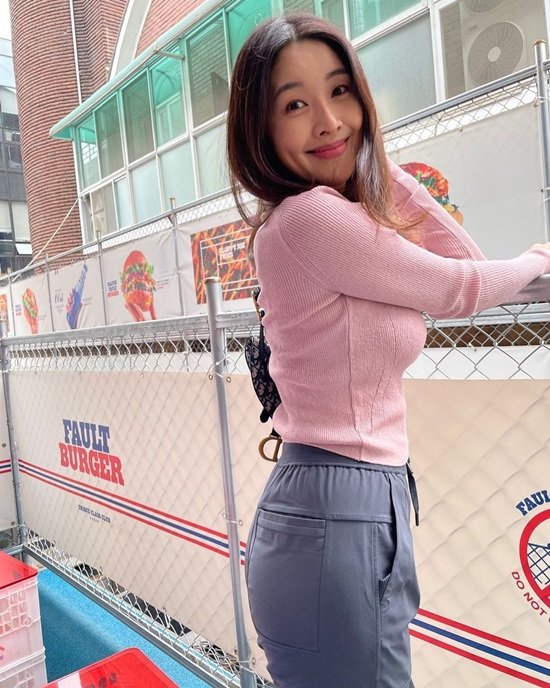 '173cm·56kg' 김빈우 "40살 애엄마, 몸무게 내려가면 육아 못해요" : 네이트 연예