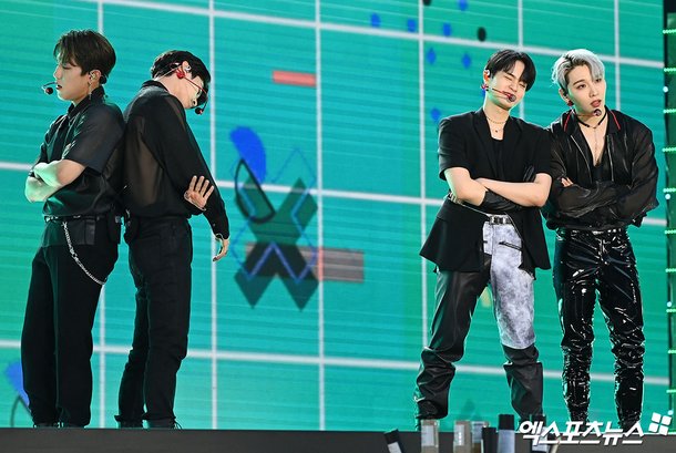 AB6IX '룰루랄라~'[엑's HD포토] : 네이트 연예