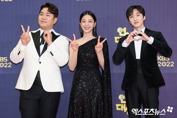 문세윤-설인아-찬희 '20주년 맞은 KBS연예대상 MC'[엑's HD포토] : 네이트 뉴스