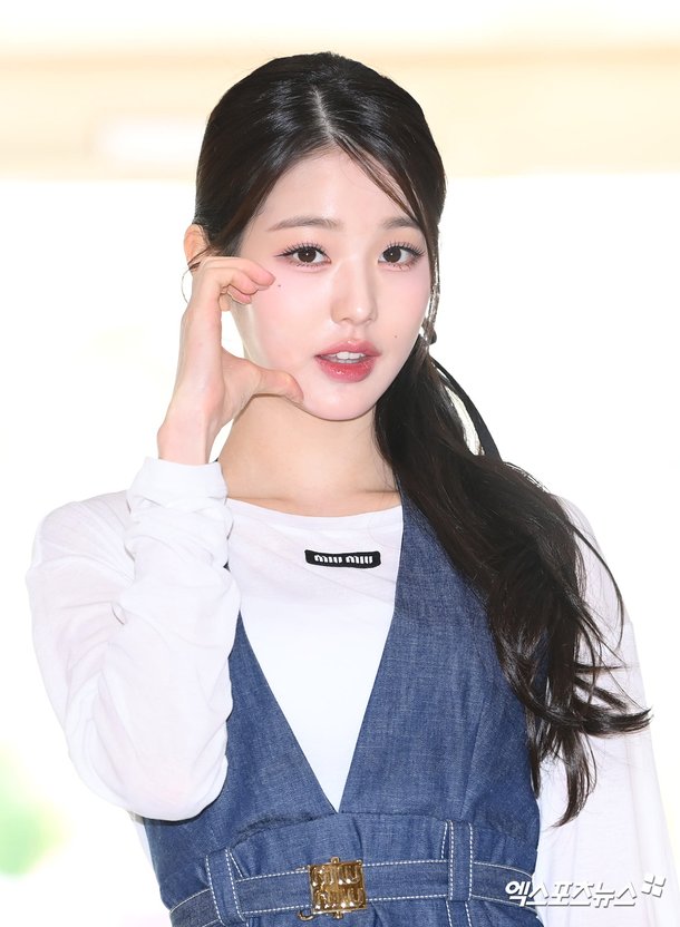 아이브 장원영 바비인형 실사판 비주얼[엑s Hd화보] 네이트 연예