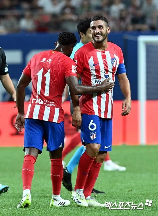 '개막전 벤치' 토트넘 MF, 새 팀 찾았다→UCL 뛴다…"ATM 이적 근접" 덴마크 매체 보도 : 네이트 스포츠