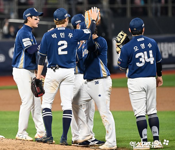 NC 'KT에 1차전 승리'[포토] : 네이트 스포츠