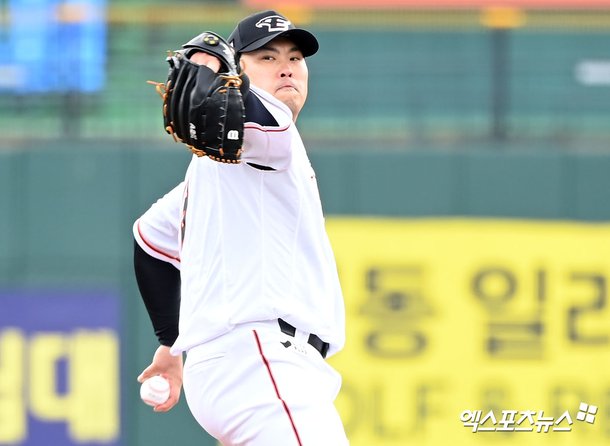 '인상률 733.3%' 박동원, 류현진과 '25억 동급' 연봉킹…KBO 평균 1억5495만원 : 네이트 스포츠