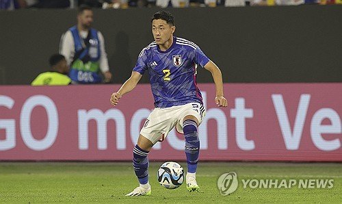 손흥민과 붙는다…일본 국대 DF, EPL 승격팀 입단→"1초 만에 결심" [오피셜] : 네이트 스포츠