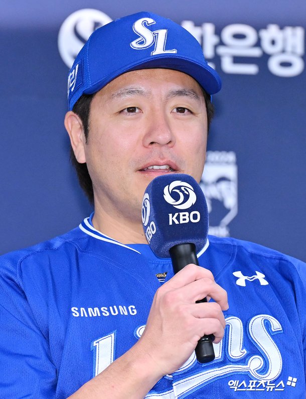 가만히 있던 손아섭·전준우·정훈 봉변 생애 첫 Ks 강민호 배 아파서 축하 문자 없는지…너희들도 할 수 있어 [ks