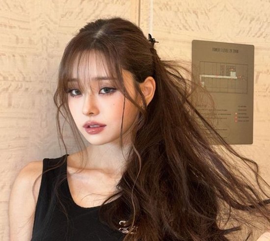 프리지아 장원영 똑 닮은 여신 비주얼…시스루뱅 어때 네이트 뉴스