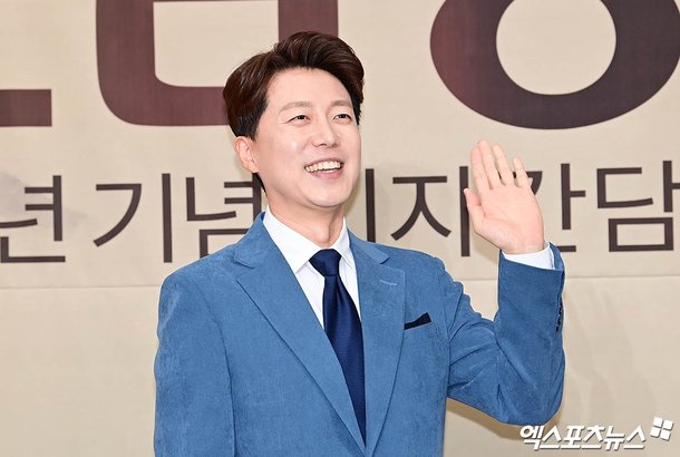 KBS, 5년 이상 MC 교체 논란…'진품명품' 강승화 "납득 어려워" (엑's 현장)[종합] : 네이트 연예