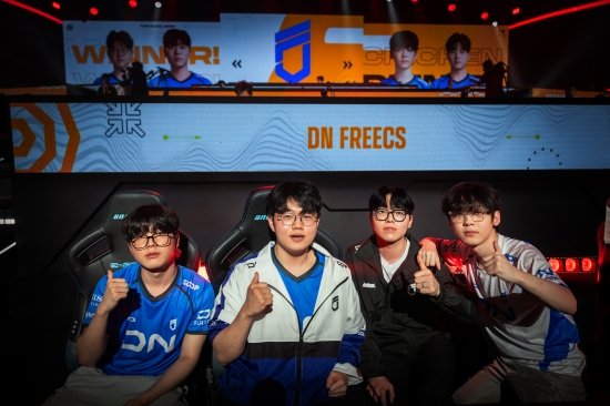 '한국 1황의 힘! '…DN 프릭스, 97점으로 파이널 스테이지 2일 차 1위…T1 4위 (PGS 8) : 네이트 뉴스