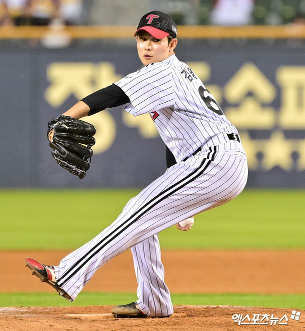 한화 추격 잠재운 155km/h 강속구, 김영우는 떨지 않았다…"앞으로도 다 막겠다" [잠실 인터뷰] : 네이트 스포츠