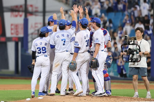 삼성, KBO 44년사 최초 '초대형 대기록' 보인다!…2025시즌 홈 100만 관중 '1호 돌파'→150만 새 역사 '정조준' [대구 현장] : 네이트 스포츠