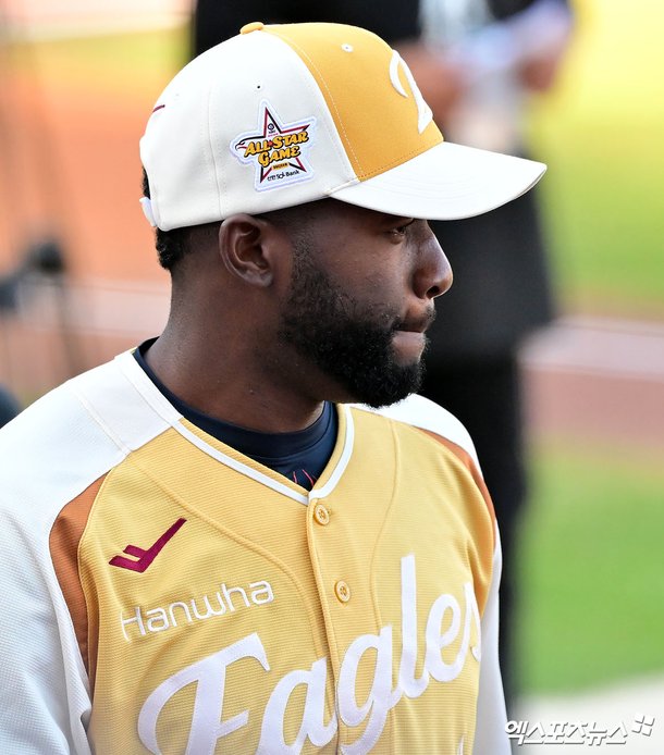 '운명의 시간' 플로리얼, 리베라토 언급하자 "그 질문은 받지 않겠다…최대한 빨리 복귀하는 게 제일 중요해" [올스타전] : 네이트 스포츠