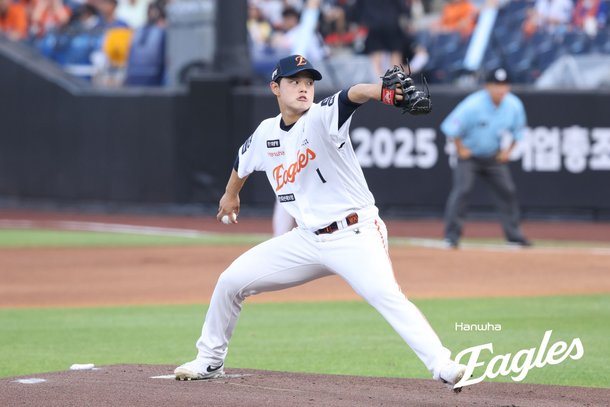 '한화에 폰세 2명이었네!' 문동주 '161km→7이닝 10K 인생투' 했는데…타선+불펜 도움 NO→승리 불발 : 네이트 스포츠